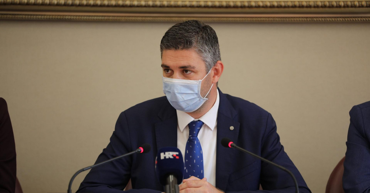 Jutarnji list - Sud zaustavio radove na Lapadskoj obali, gradonačelnik ...