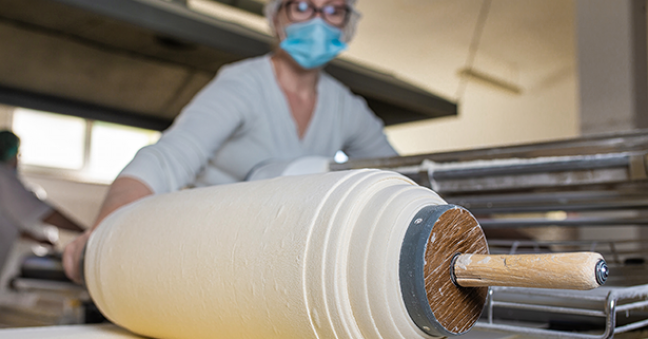 Jutarnji list - Viksi, vinkovački pogon radi kore za savijače “po ...