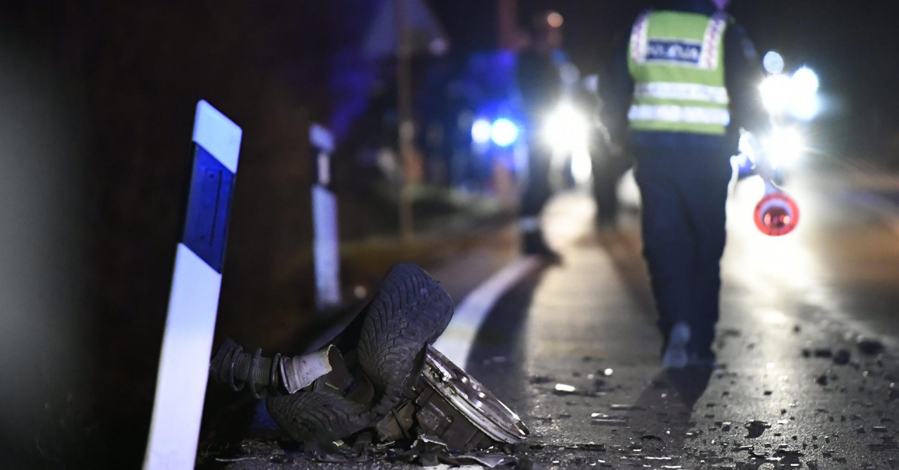 Jutarnji list - Teška prometna nesreća kod Imotskog: Auto sletio s ...