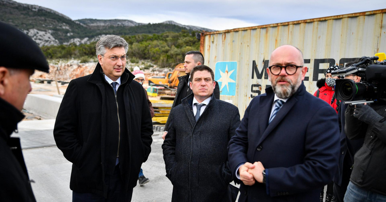 Jutarnji list - Ministar prometa otkrio kada će prva vozila proći ...