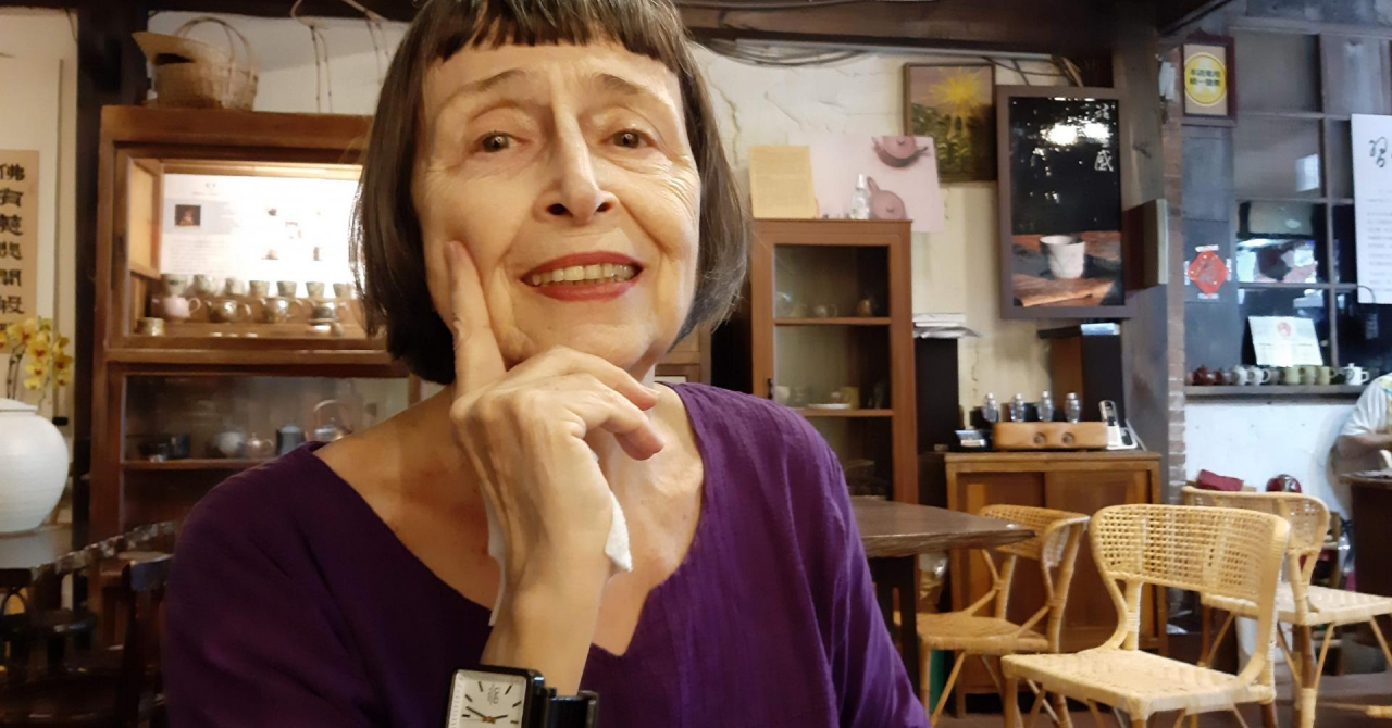 Gloria - Gloria - Rada Iveković: ‘Niti težim da se vratim, niti sam ...