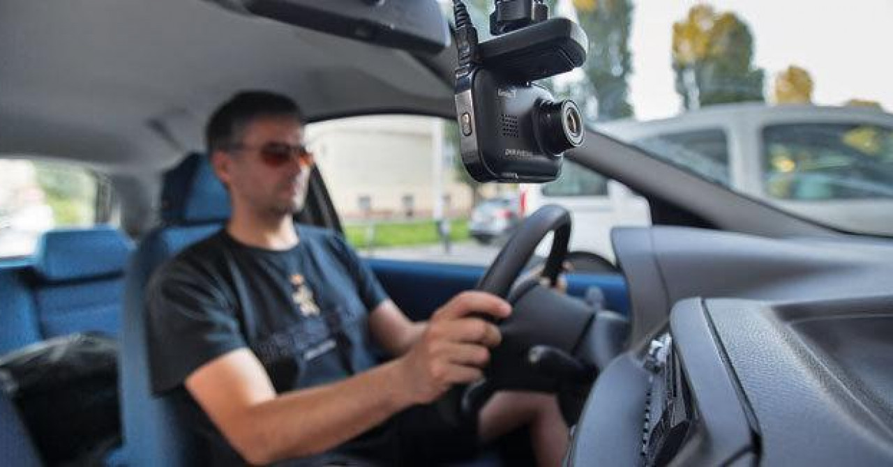 Auto Klub - Test: Ne bacajte novac, zapravo sve kamere za snimanje ...