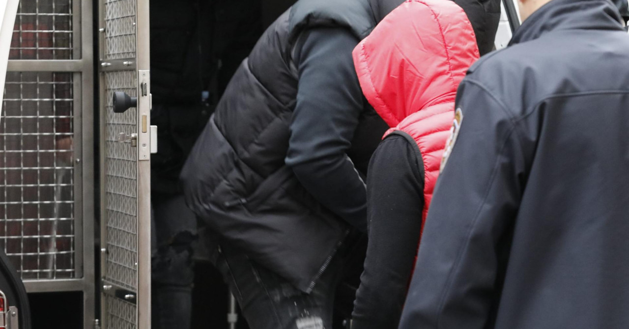 Jutarnji list - Uhvatili ga na druženju s prijateljima dok je imao koronu, kaznili s 10.000 kuna ...