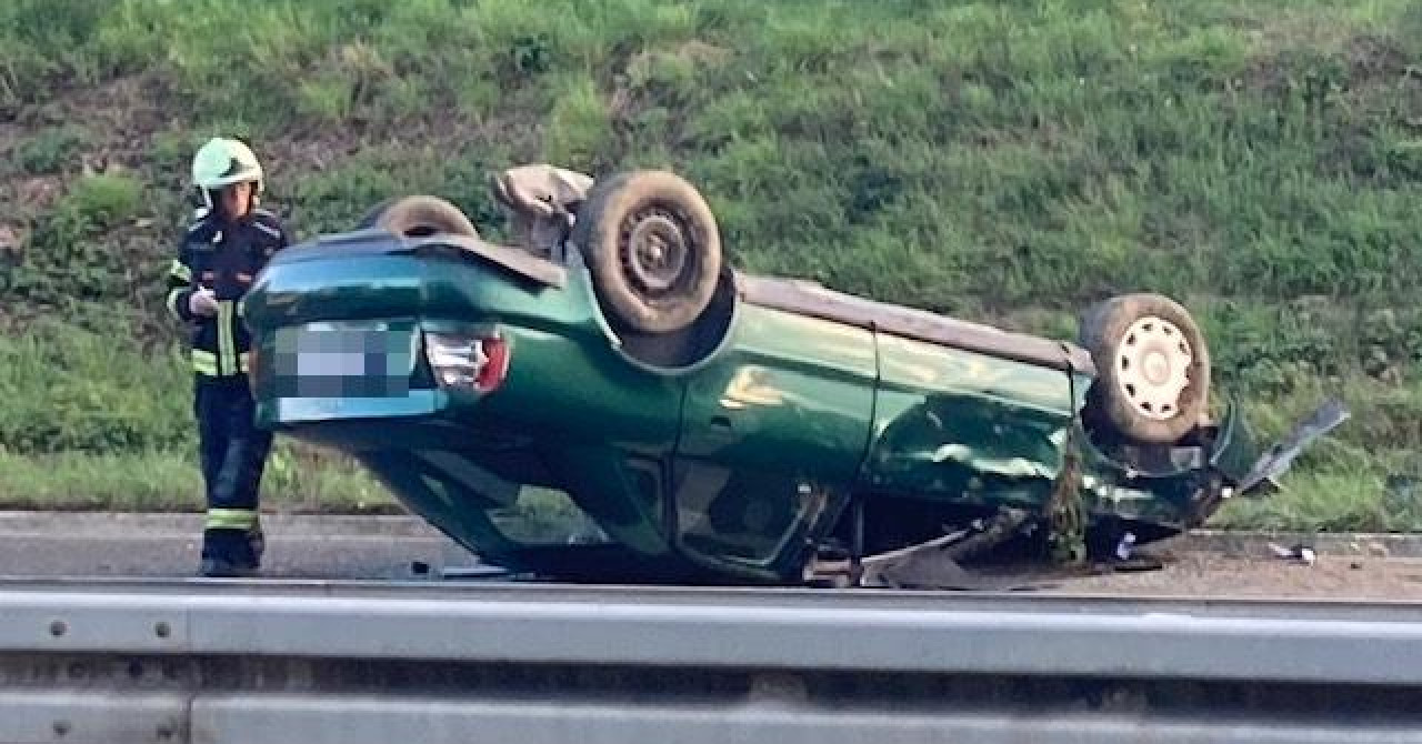 Jutarnji list - Na zagrebačkoj obilaznici vozio s tri promila pa se autom okrenuo na krov: Teško ...