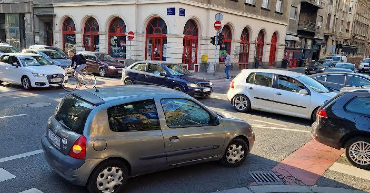 Jutarnji list - Ovo je najiritantniji prometni prekršaj u gradu, a događa se stalno: ‘Znate li ...