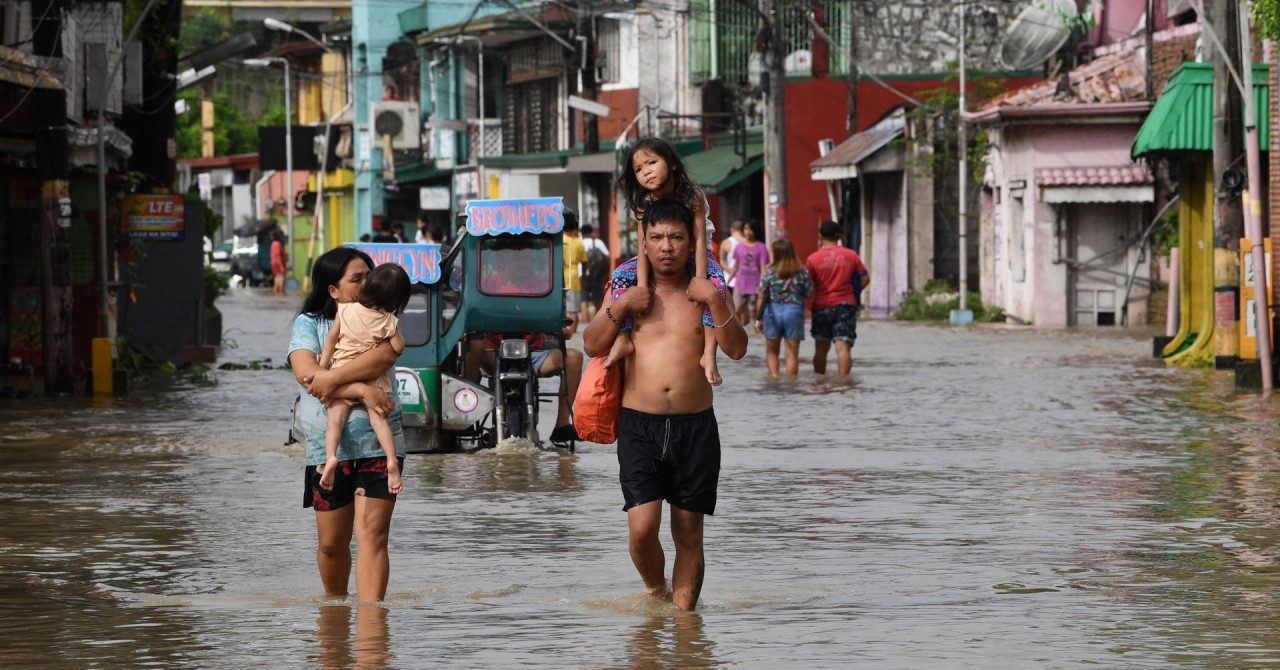 Jutarnji list - Broj poginulih u poplavama i klizištima na Filipinima popeo se na 48