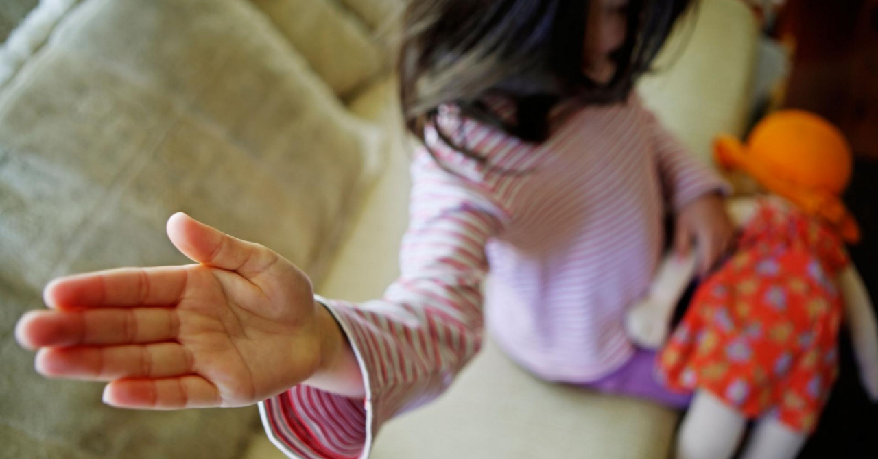 Jutarnji list - Otac uhićen jer je pred dućanom u Zagrebu tukao kćer (5 ...