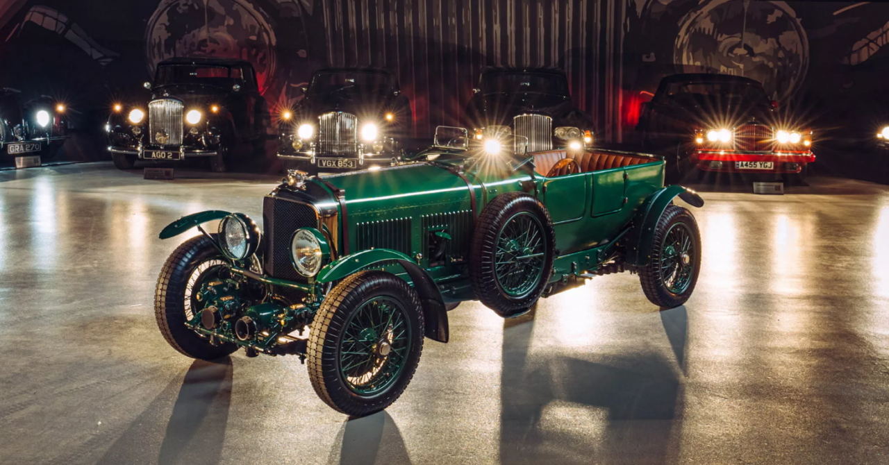 Auto Klub - Vjerovali ili ne: Ovo je novi Bentley, izgleda malo staro ...