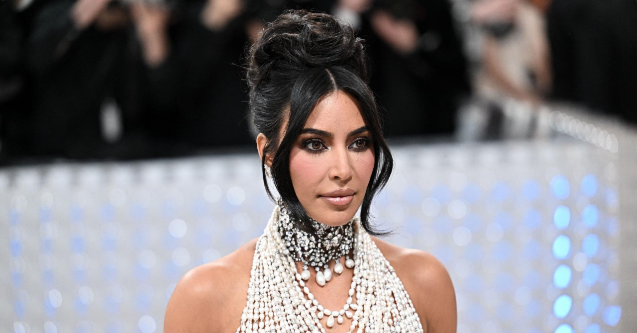 Gloria - Kim Kardashian useljava u vilu na litici u Malibuu, sa ...