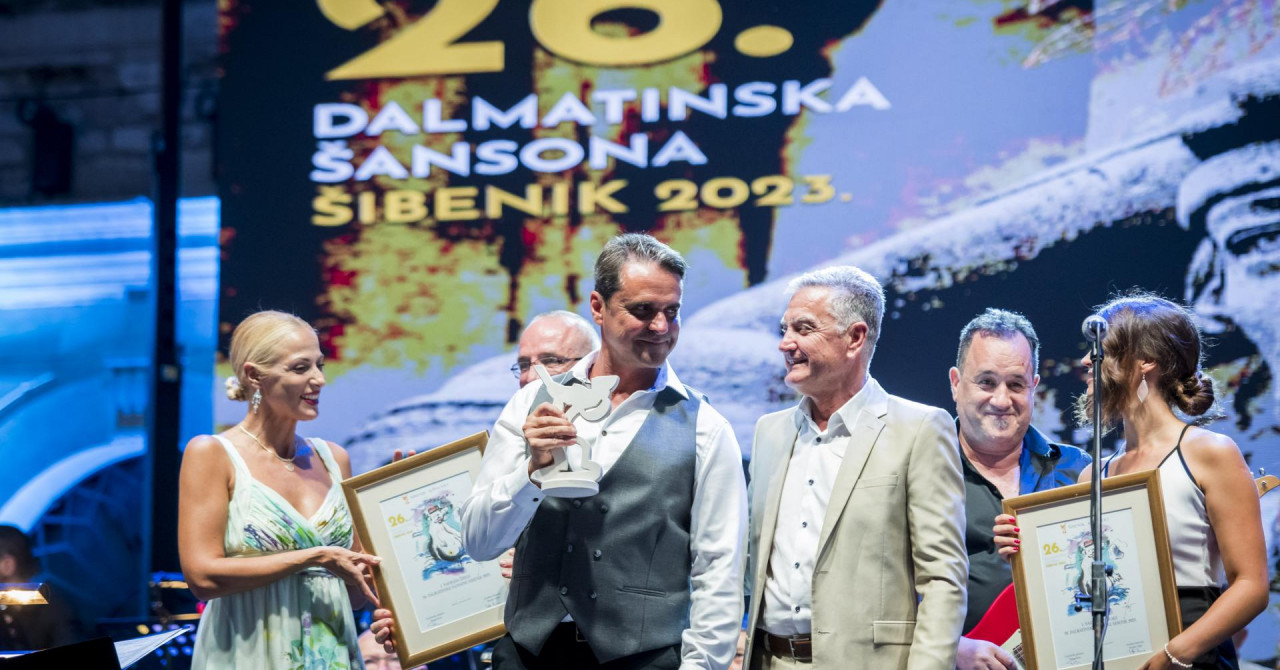 Jutarnji list - Neno Belan je u kuhinji 'jednim uhom' čuo melodiju ...