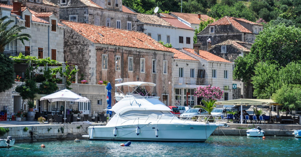 Jutarnji list - Dragulj s hrvatskog juga ima baš sve za uzbudljivu ...