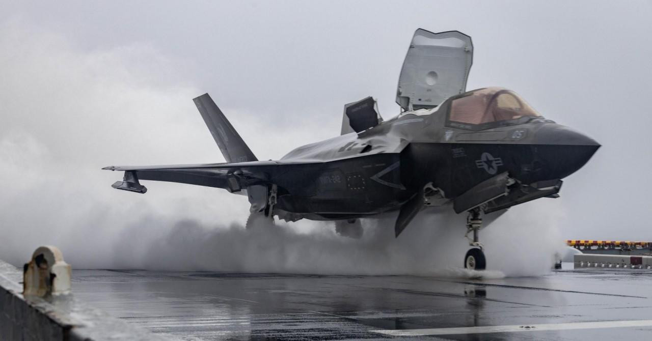 Jutarnji list - 'Dobar dan, ja sam pilot, upao sam u nečije dvorište. Gospođo, nisam siguran ...