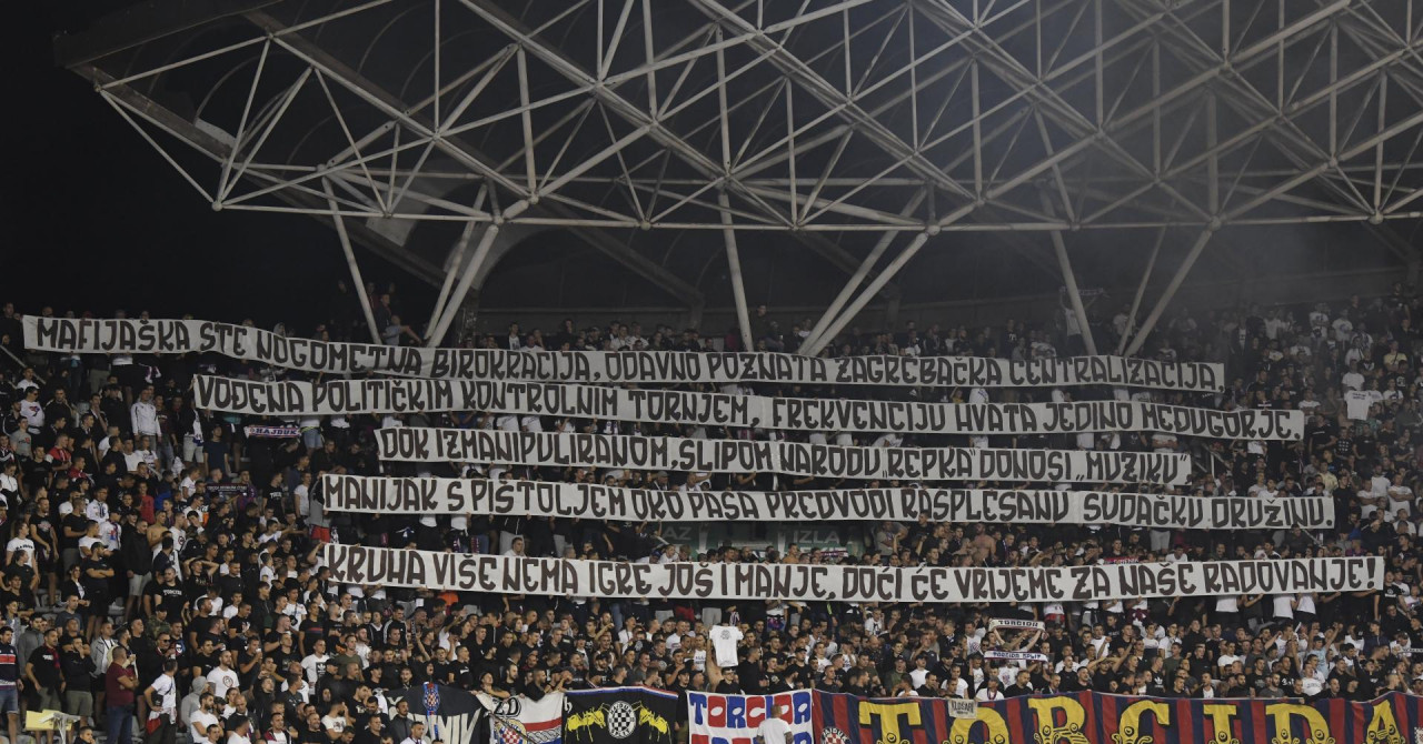 Sportske novosti - Torcida izvjesila poruku: 'Mafijaška ste nogometna ...