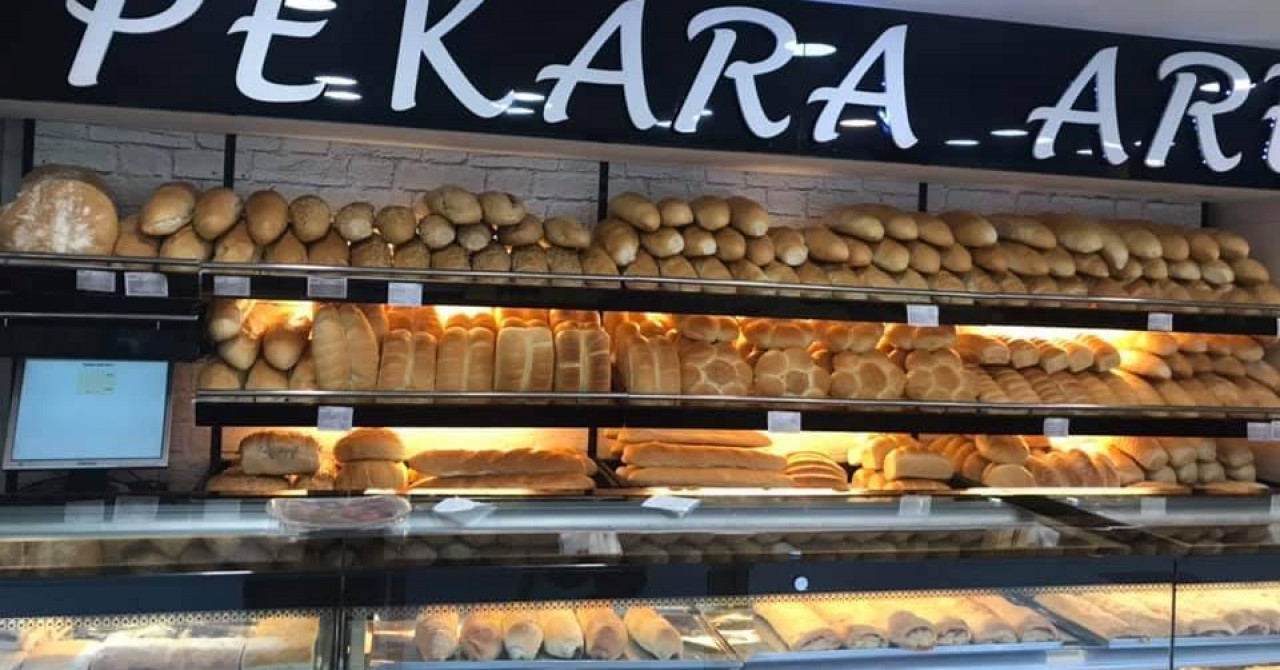 Dobra Hrana - Predblagdanski poklon kupcima: Ova pekara na mjesec dana ...