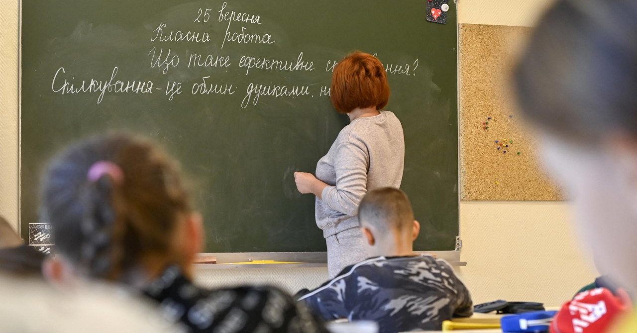 Jutarnji list - Učiteljica slučajno učenika pogodila olovkom, prijeti ...