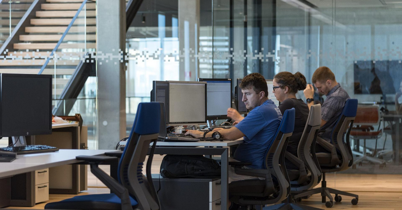 Jutarnji list - Farmaceuti, IT i proizvođači oružja i dalje gube novac ...