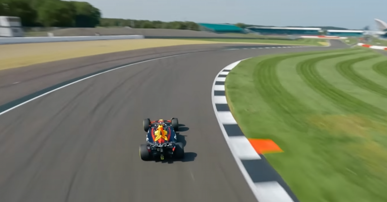 Auto Klub - Luda utrka: Može li najbrži dron na svijetu pratiti bolid F1 koji juri brzinom 350 km/h?