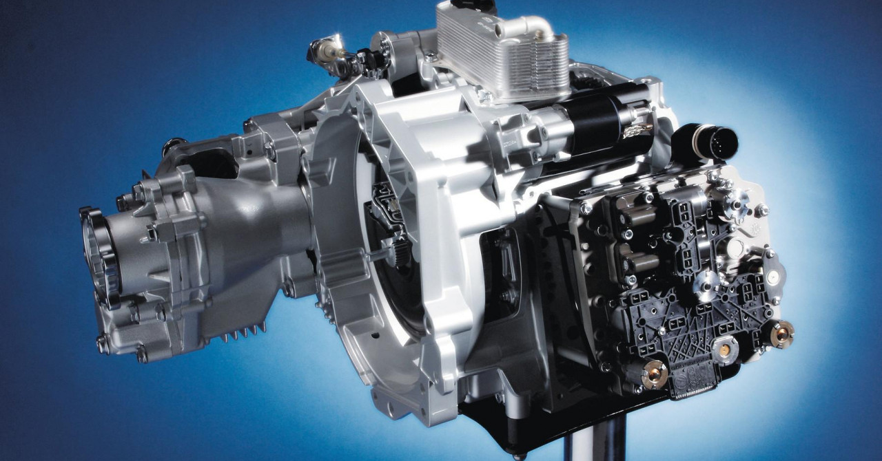 Auto Klub - VW je 2003. lansirao Golf R32, a njegov DSG mjenjač je ...