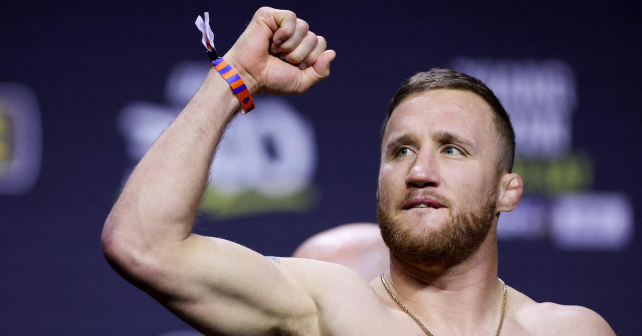 Fight Site - Gaethje nakon brutalnog nokauta koji je digao na noge ...