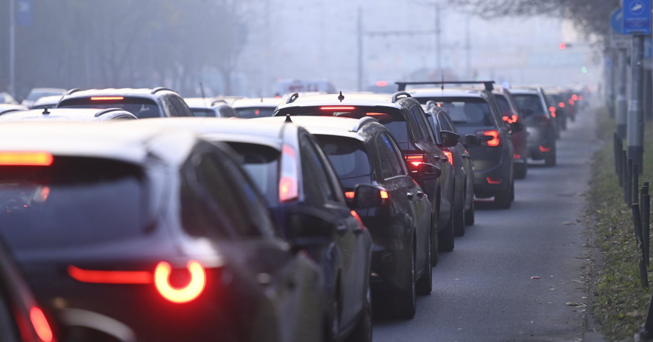 Jutarnji list - Prometni kaos u Zagrebu: Sudari na tri mjesta, gužve na Jarunu, ogromna kolona ...