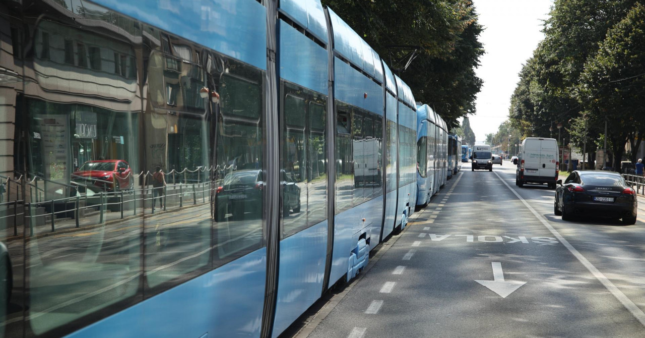 Jutarnji list - Širim centrom Zagreba ne voze tramvaji, oglasio se ZET: 'Nestalo je struje'