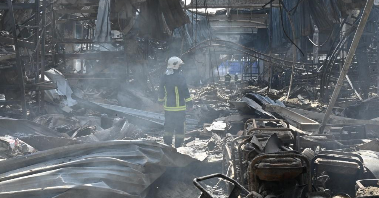 Jutarnji list - Najmanje troje mrtvih u ruskom raketnom napadu na Harkiv, među 16 ranjenih je i ...