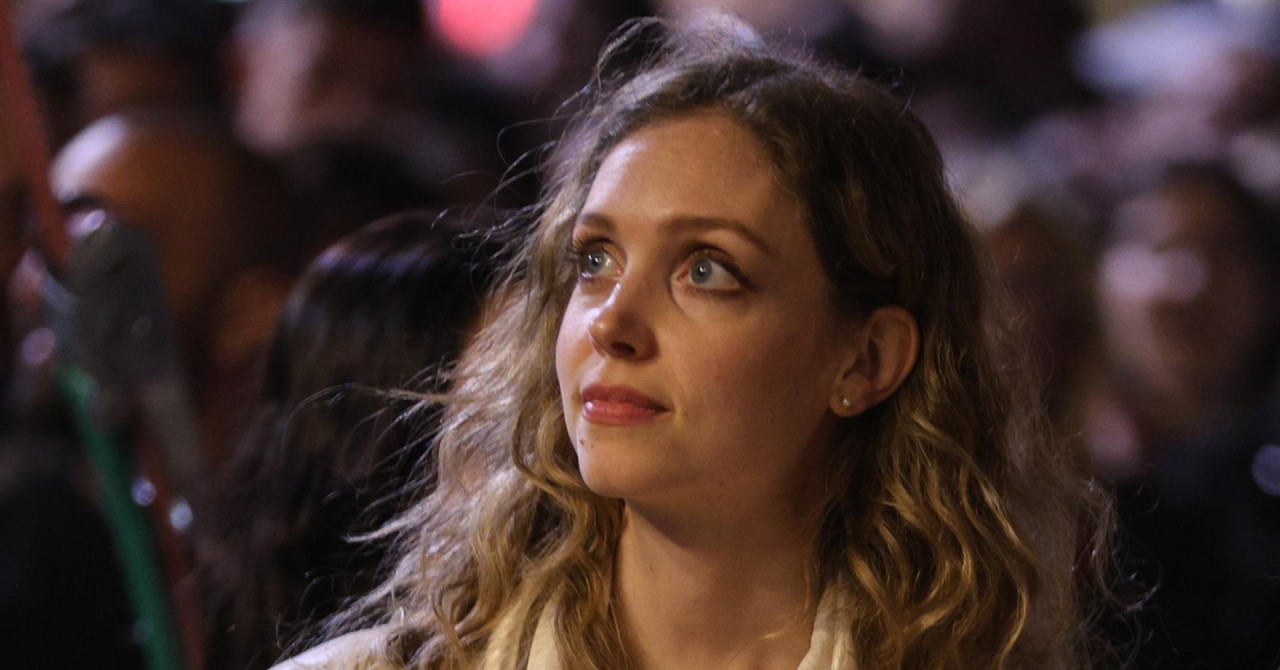 Jutarnji list - Na ovo se ne možete ne raznježiti: Malena Alba zapjevala u novoj pjesmi mame ...