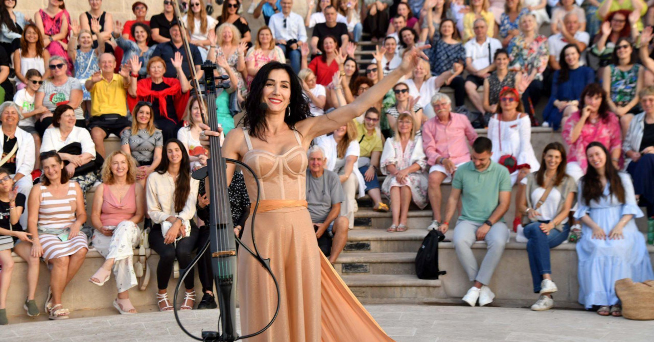 Jutarnji list - Ana Rucner nastupila je u 5 sati ujutro u Dubrovniku uz ...