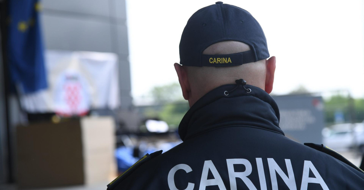 Jutarnji list - USKOK pokrenuo istragu protiv carinika: Vozač kamiona ...