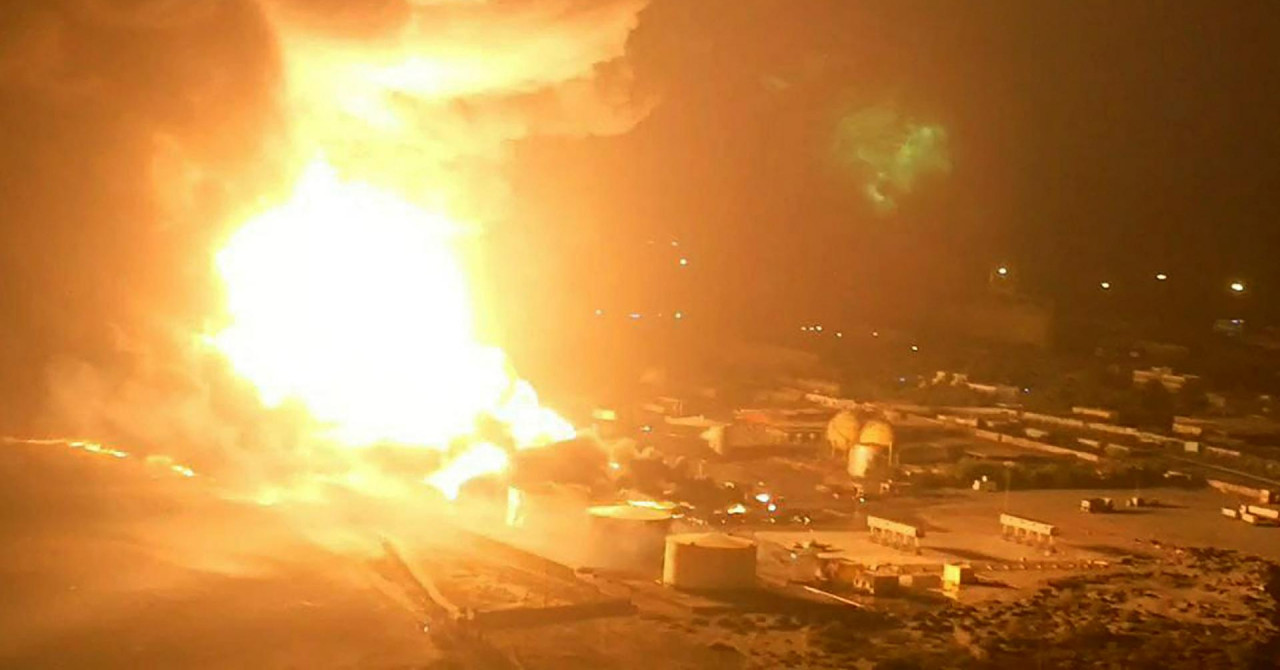 Jutarnji list - Najveću jemensku luku guta plamen, požar se vidi diljem ...