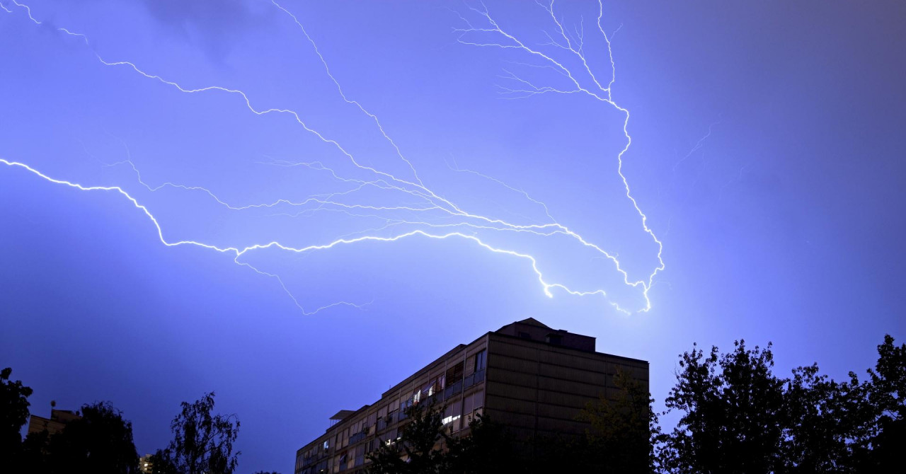 Jutarnji list - Stiže nagla promjena, u Zagrebu grmljavina i pljusak ...