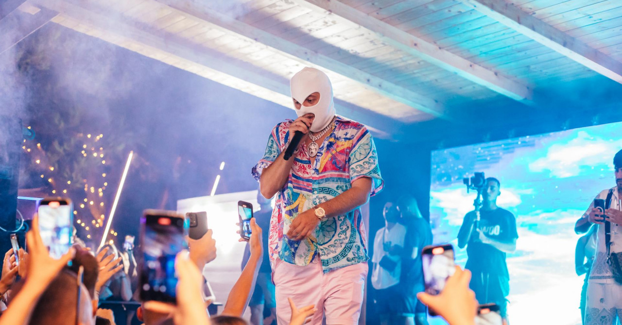 Jutarnji list - Devito svojim najvećim hitovima raspametio publiku u Vodicama, a nastupom je ...