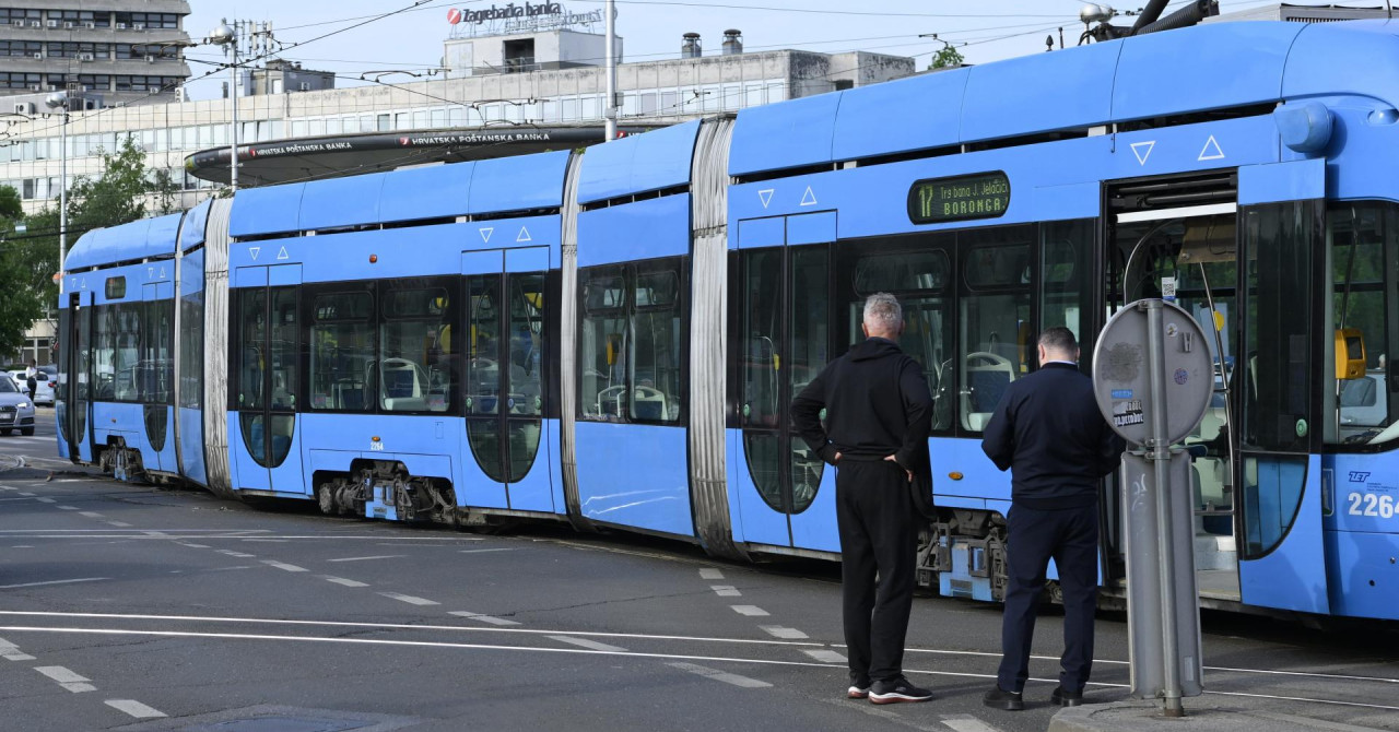 Jutarnji list - Nakratko pao napon, stajali tramvaji u Zagrebu