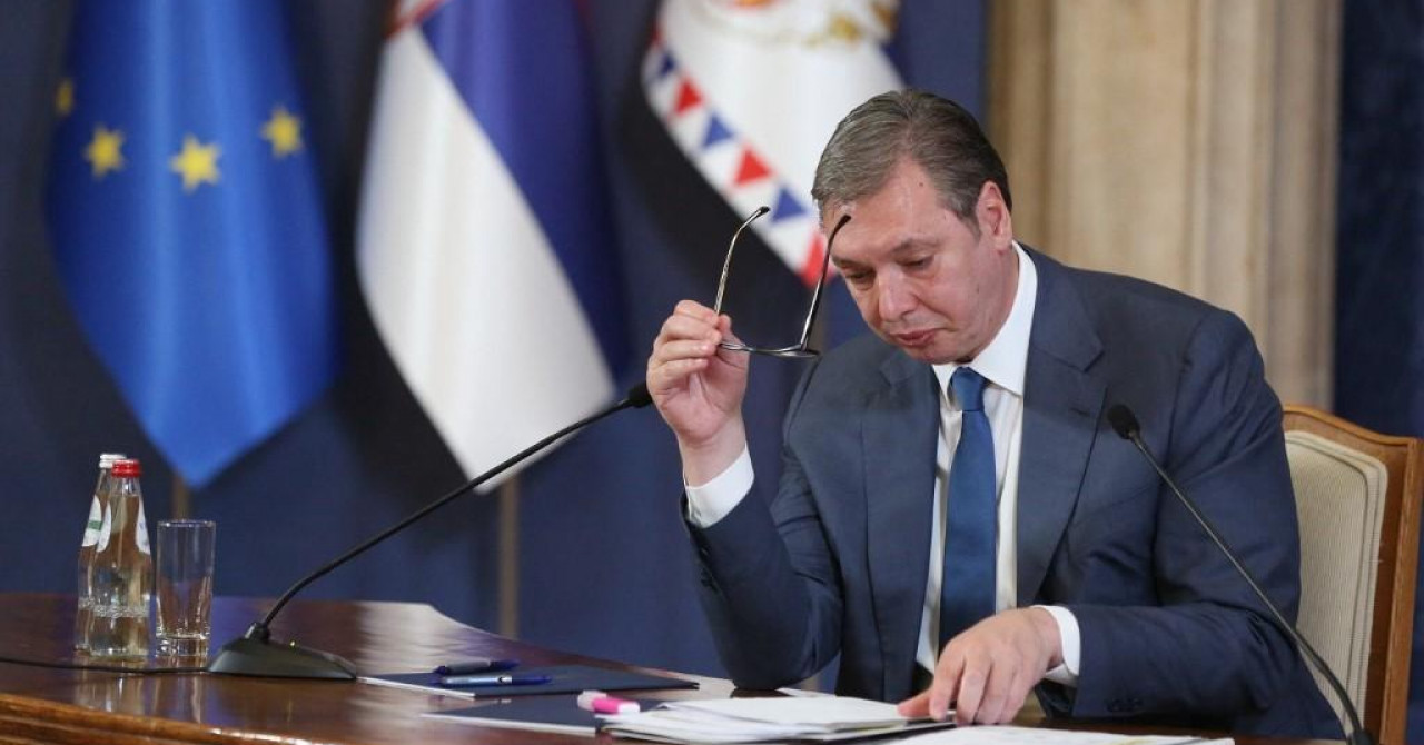 Jutarnji list - Srbi se masovno rugaju Vučiću: 'Evo koliko je platio traperice, a kolika mu je ...