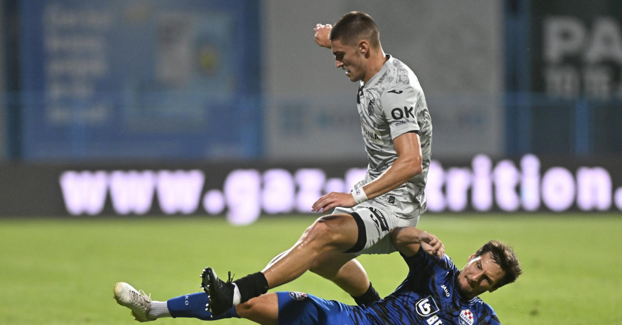 Sportske novosti - Bilo bi mudrije da novi napadač u SHNL-u manje prigovara sucima, a više se ...