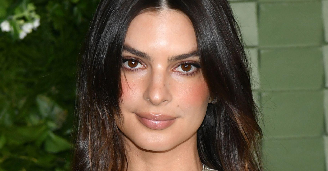 Gloria - Emily Ratajkowski privukla pažnju u haljini s printom koja ima posebno značenje, zbog ...