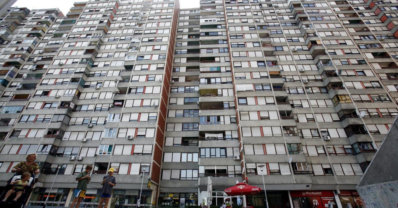 Jutarnji list - Stanari najveće zgrade u Zagrebu, u kojoj živi 5000 ljudi, okupili su se na ...