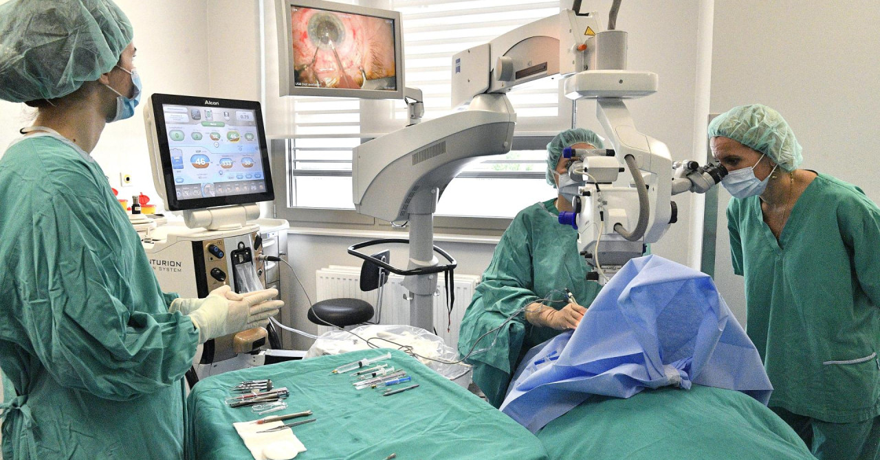 Jutarnji list - Veliki uspjeh KBC-a Split: Prvi put u povijesti implantirali umjetnu šarenicu u ...