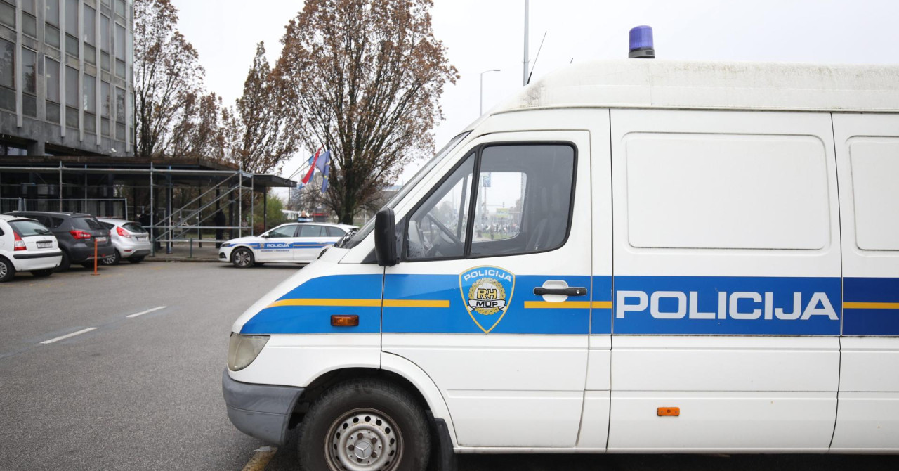 Jutarnji list - Trojica razbojnika upala Zagrepčaninu u stan: Napali ga ...