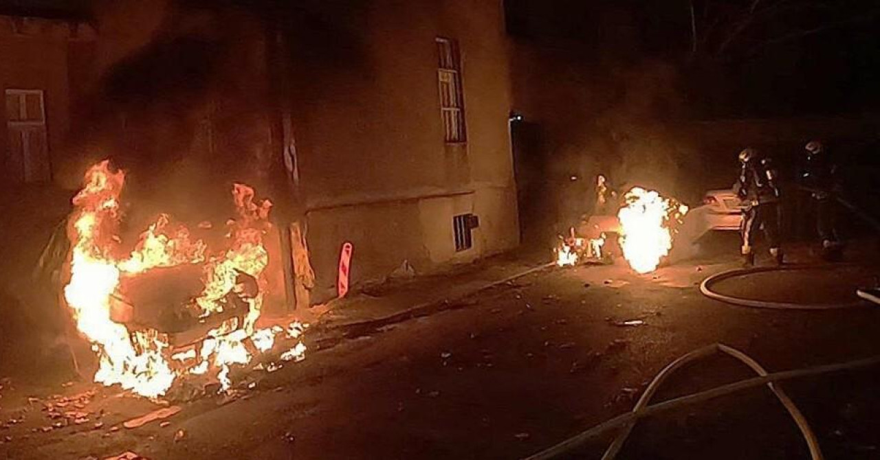 Jutarnji list - U Zagrebu je noćas gorjelo na više lokacija, u istu ulicu vatrogasci i policija ...