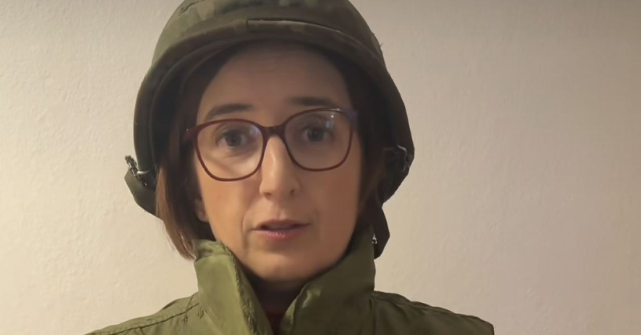 Jutarnji list - Marijana Puljak objavila video na kojem oblači pancirni prsluk: 'Dabro se vraća ...