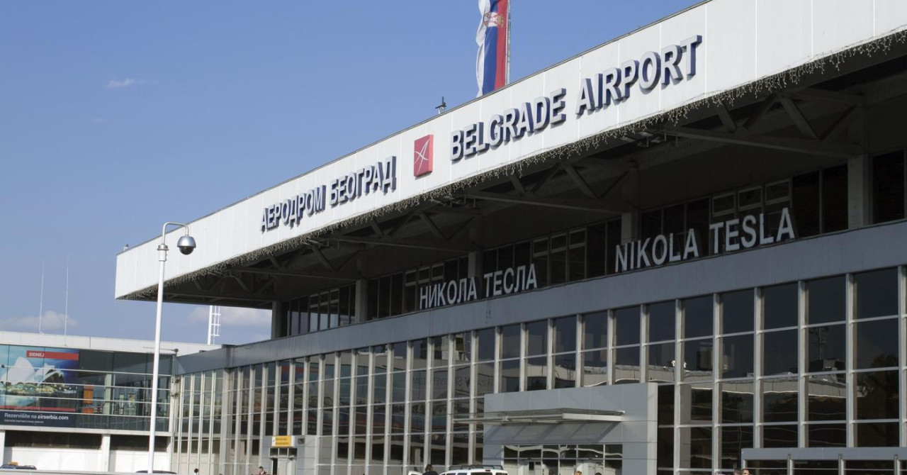 Jutarnji list - Šok na najvećem aerodromu u Srbiji, tip autom uletio na ...