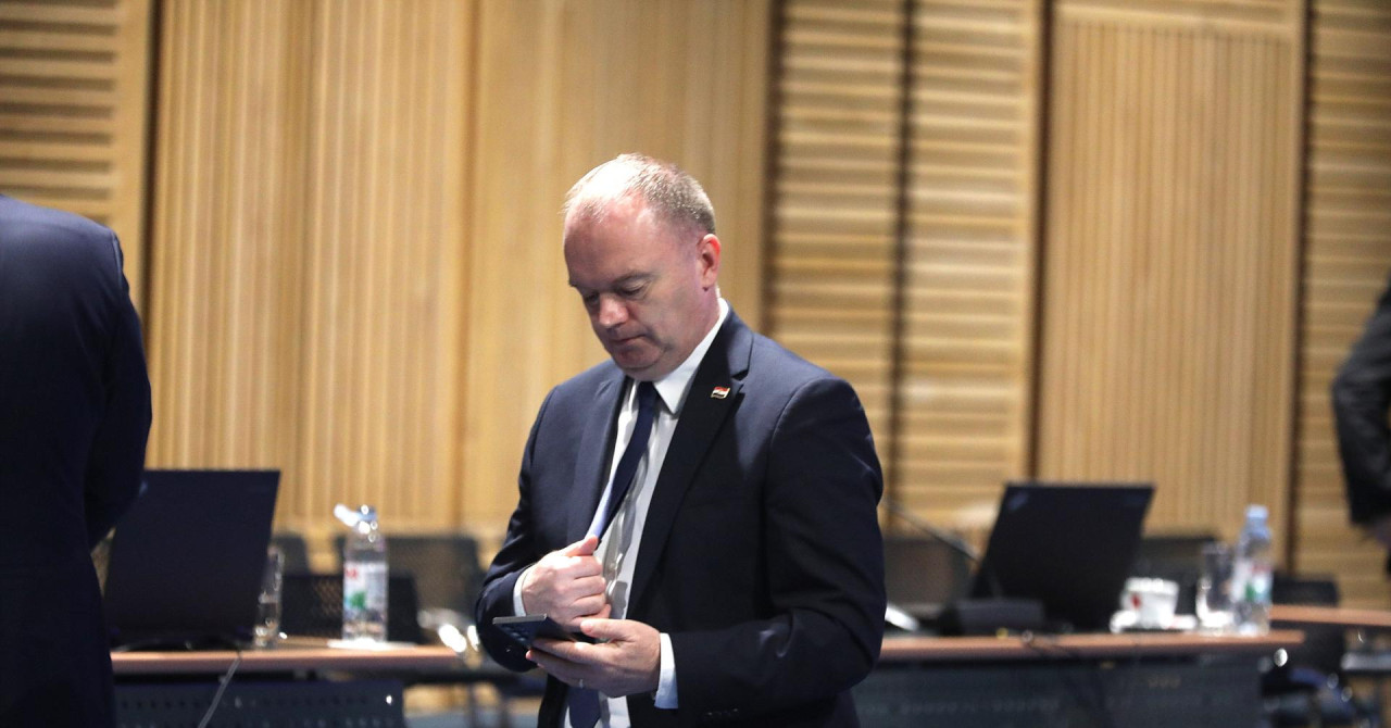 Jutarnji list - Još ništa od Šipićeva povećanja naknade za bolovanje ...