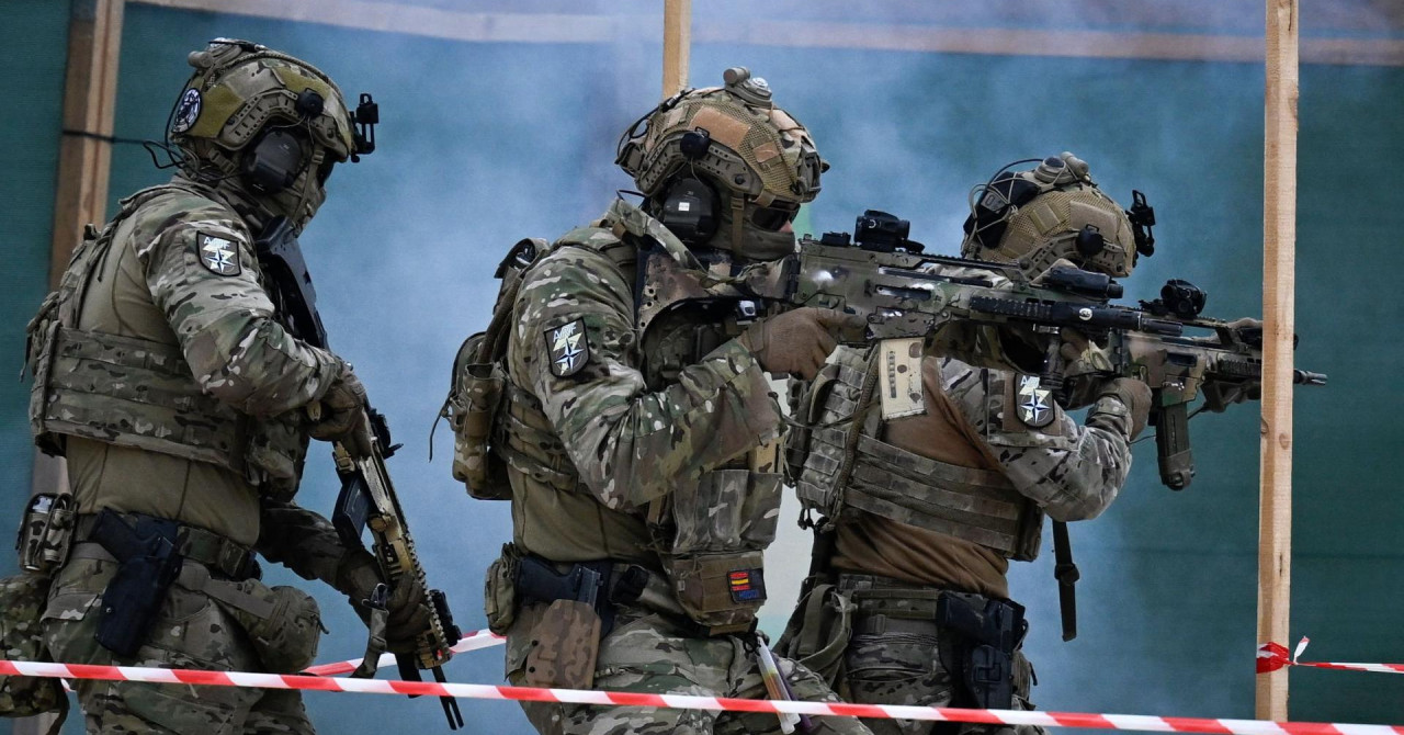 Jutarnji list - Samo jedna vojska može zaustaviti Putina, sve drugo su tigrovi od papira! A ...