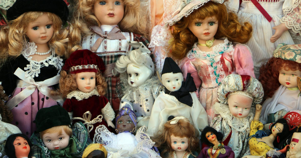 Dom i dizajn - Potrošio je 4 tisuće eura skupljajući jezive lutke ...