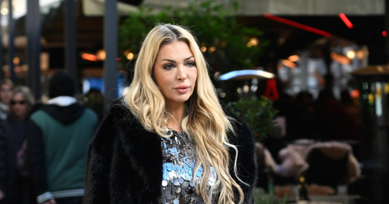 Jutarnji list - Ava Karabatić zabrinula pratitelje fotografijom iz bolnice, odgodila izložbu ...