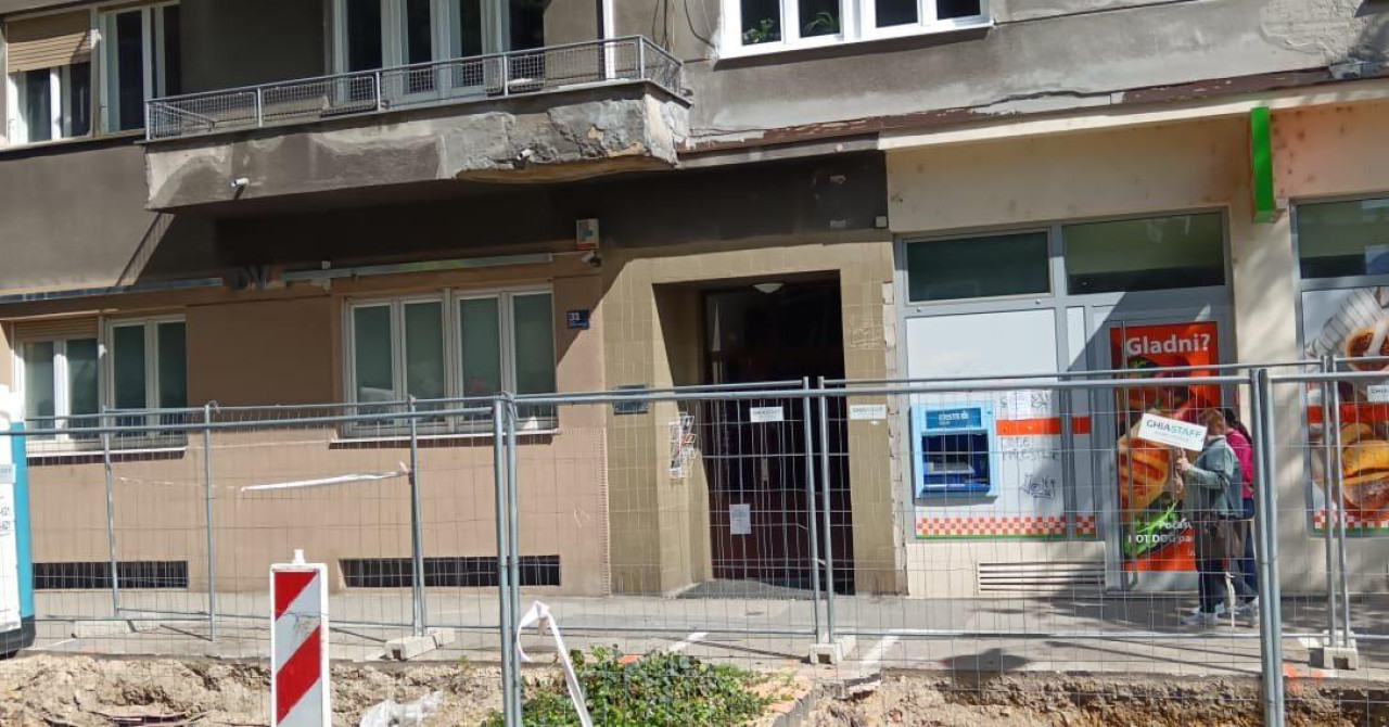 Jutarnji list - Stanari u centru Zagreba u nevjerici gledali kako im ruše omiljeno stablo: 'A ...