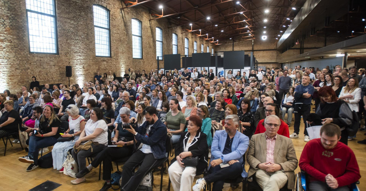 Jutarnji list - Mnoštvo poznatih na promociji knjige Borisa Jokića ...