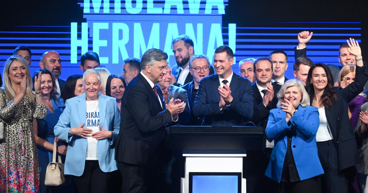 Jutarnji list - Održan zadnji skup HDZ-a u Zagrebu, zastupnik dobio ovacije nakon što je citirao ...