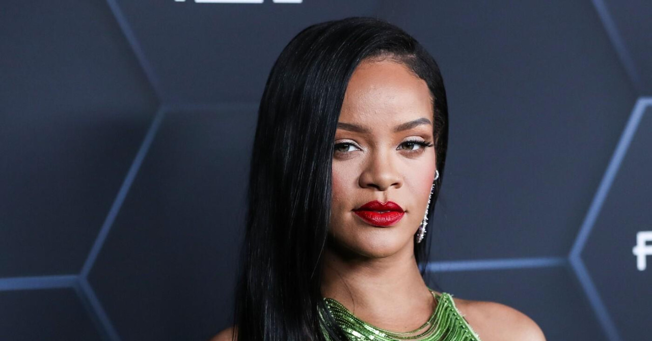 Gloria - Rihanna tuguje zbog gubitka oca čiji je život bio pun uspona i ...